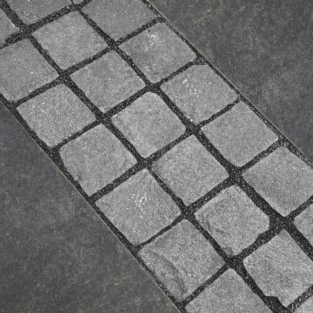 Pavés extérieurs gris en pierre naturelle | Stock, prix & livraison ...